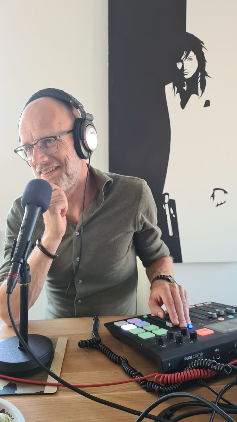 Podcast • Audio • Radiomaker • Boek Sander de Heer nu